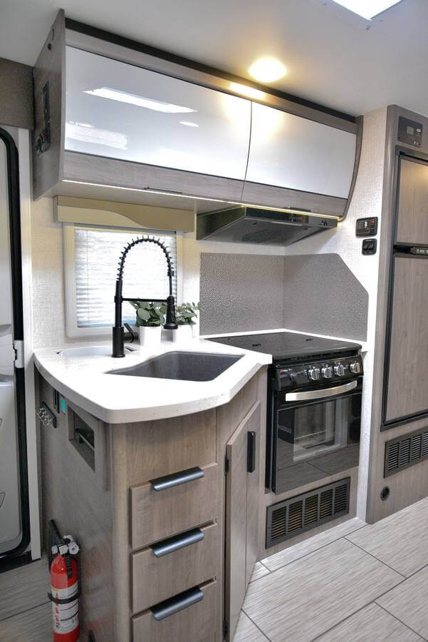 Gallery - Lance 2465 Travel Trailer - Yes, You Can Have It All ...